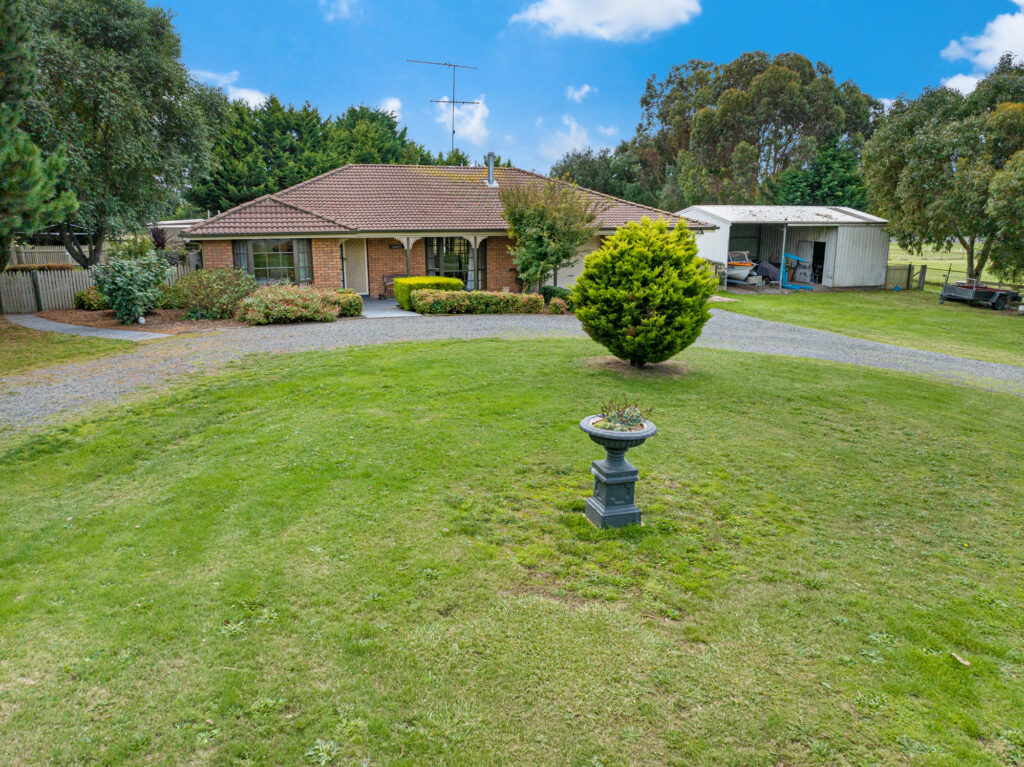 22 Gillespies Lane, Ballan - McFall Real Estate Ballan