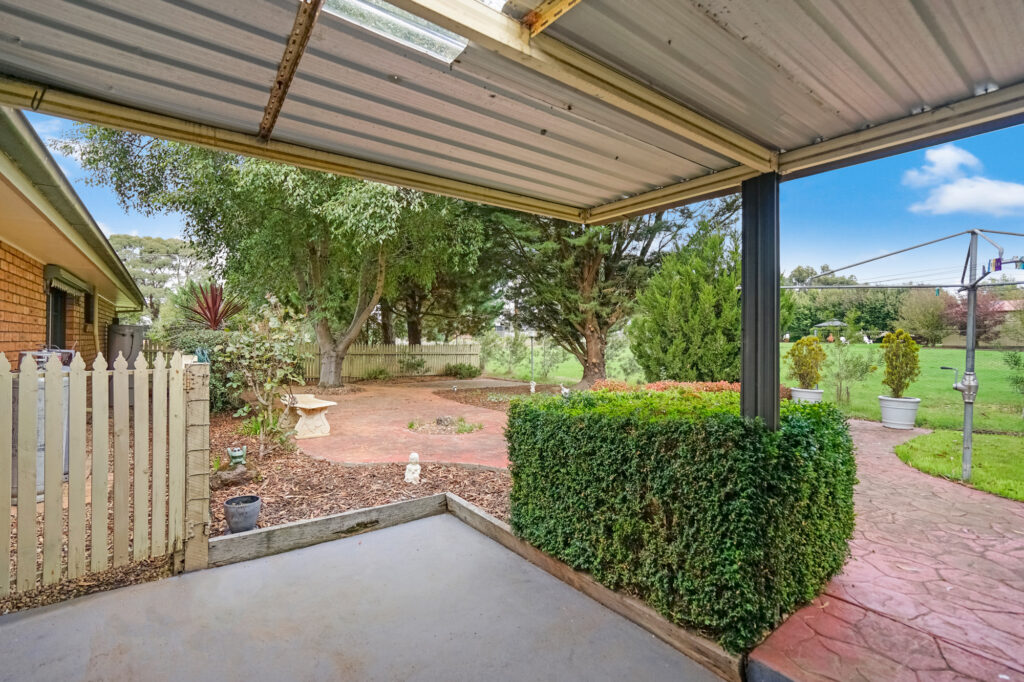 22 Gillespies Lane, Ballan - McFall Real Estate Ballan